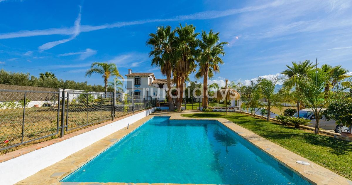 Finca Miel Amarga Alhaurín el Grande by Ruralidays